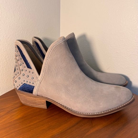 Lucky Brand | Shoes | Lucky Brand Kambry Leather Embroidered Studded ...